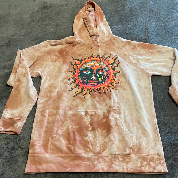 Sublime | Sweaters | Sublime 995 Tour Sweater | Poshmark